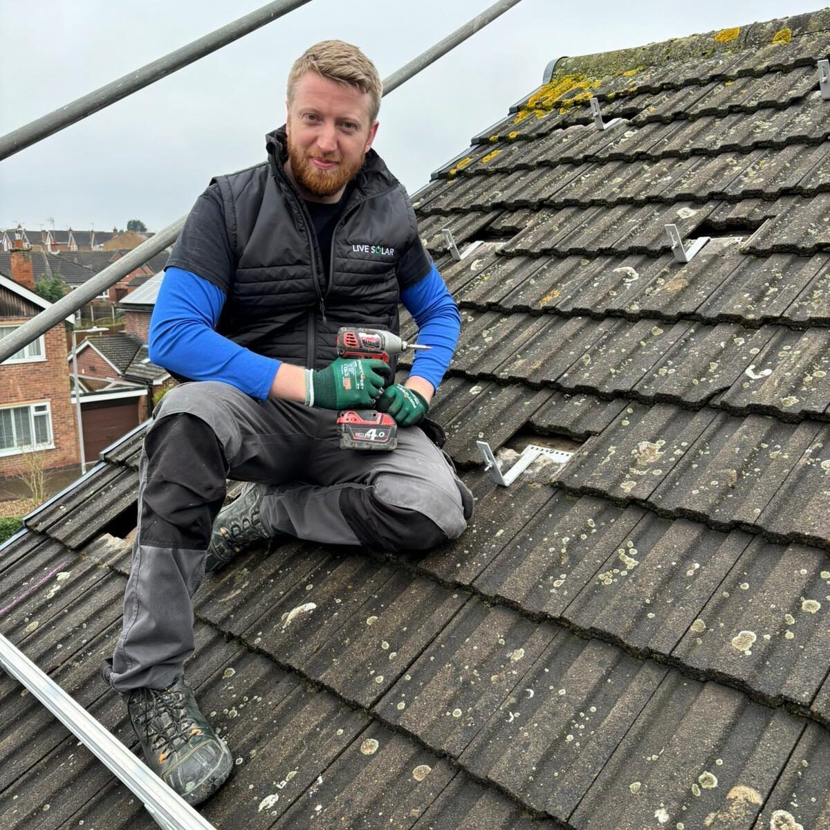 Services - Live Solar